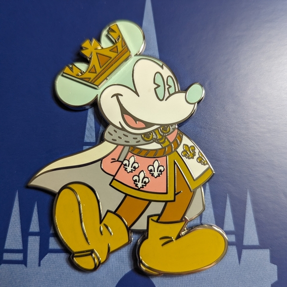 Disney | Jewelry | Mickey Mouse Main Attraction Pin Prince Charming ...